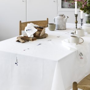 Flag - Køb kvalitets flag til alle formål - Kongelig Hofleverandør